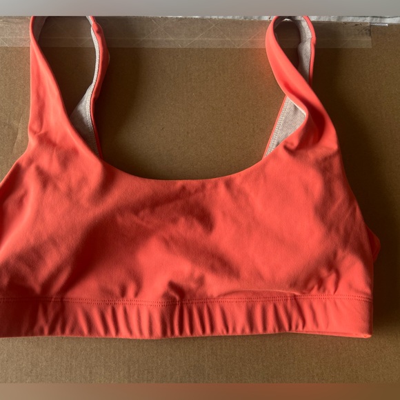Vuori | Intimates & Sleepwear | Vuori Daily Bra | Poshmark